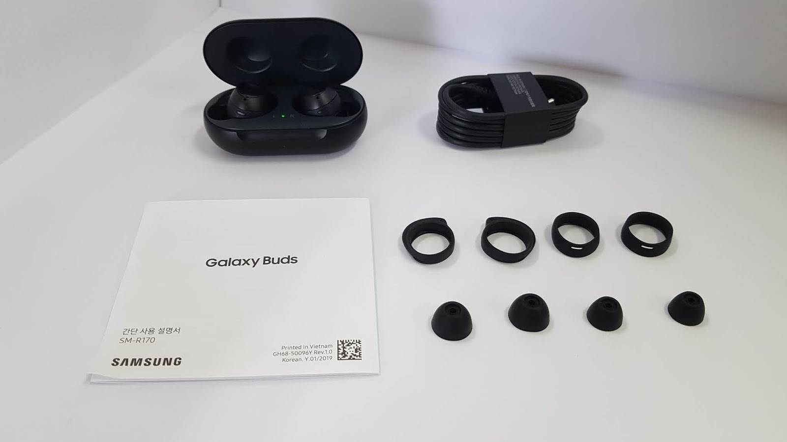 삼성 갤럭시 버즈 언박싱 (Samsung Galaxy Buds / SM-R170 Unboxing)