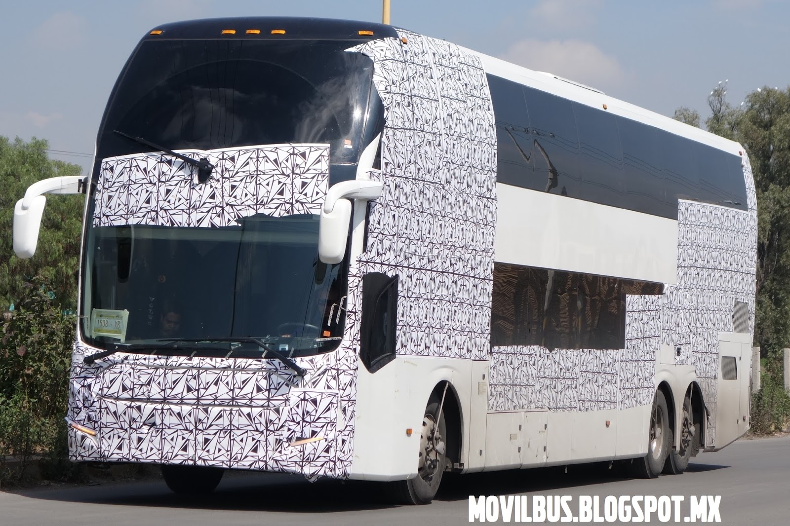 EN PRUEBAS EL NUEVO VOLVO DOUBLE DECKER.
