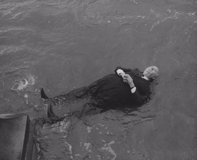 20 Vintage Photos of Alfred Hitchcock Being a Big Goof ~ Vintage Everyday