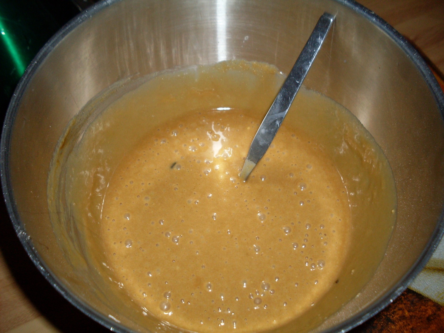 Ruth's blog: "Pontefract cakes" cake