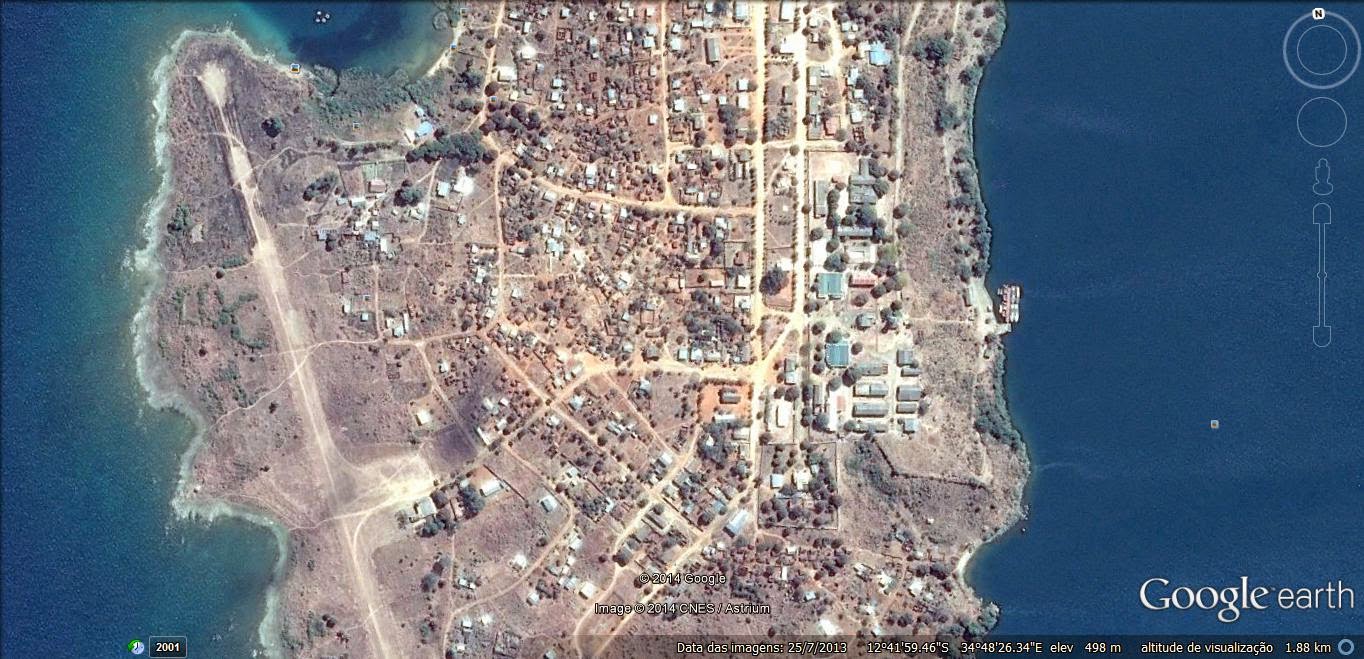 O Farol de Metangula: Metangula by Google Earth!