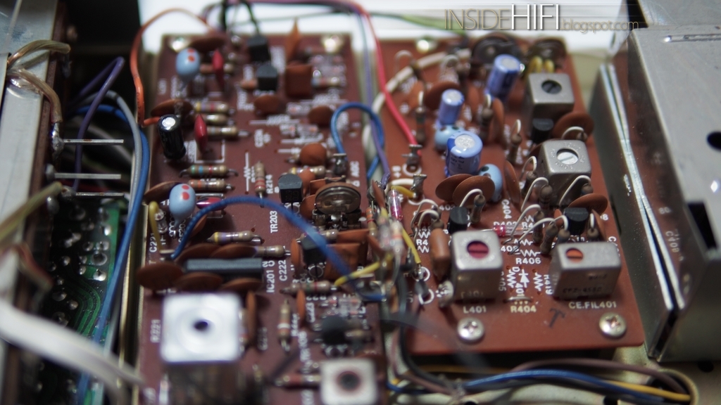 Inside Hi-Fi: NAD 140