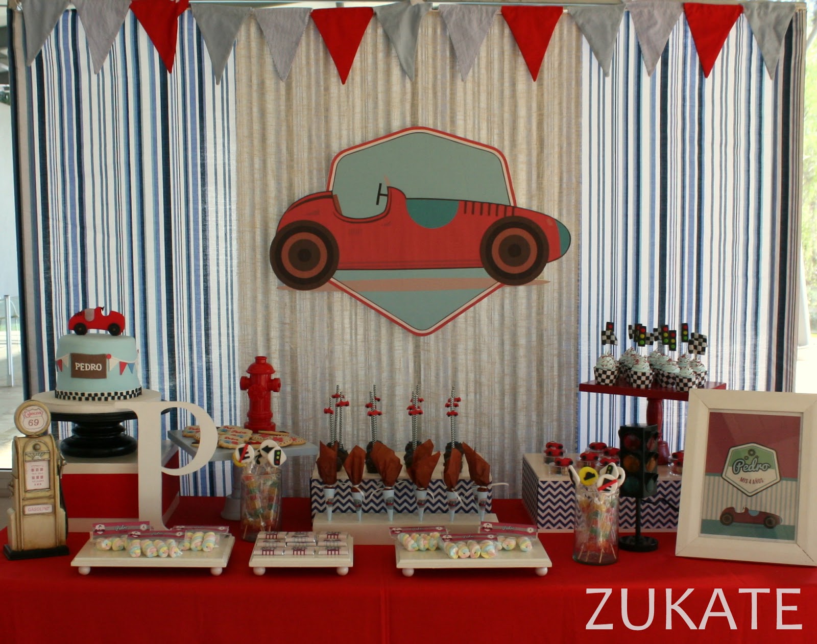 CANDY BAR AUTO DE CARRERAS VINTAGE PARA PEDRO | ZUKATE