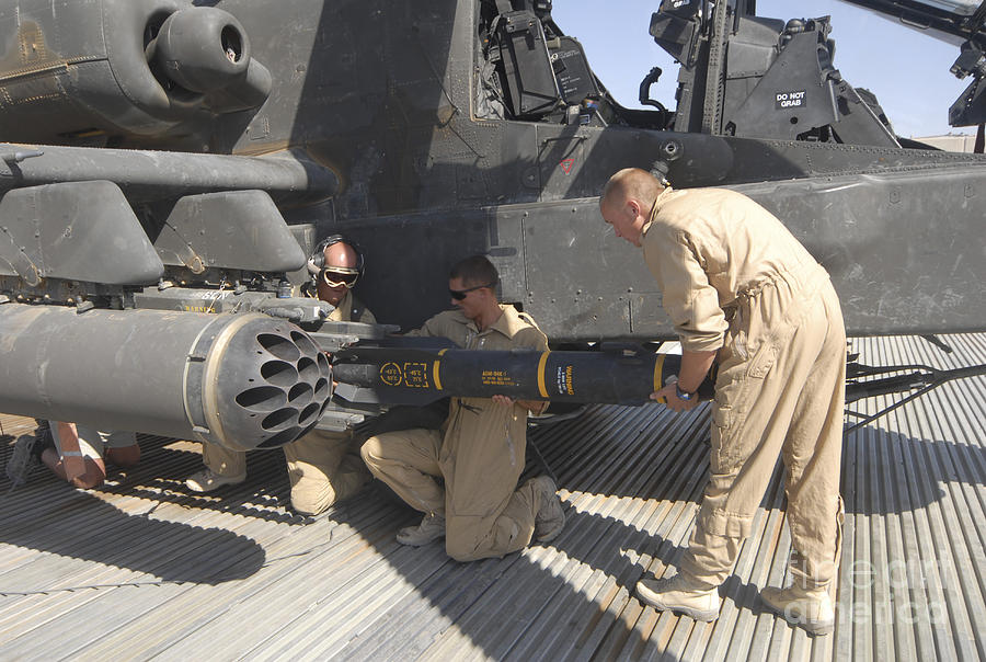 SI VIS PACEM, PARA BELLUM: “AGM-114R9X”, LA VERSIONE SEGRETA DELL’HELLFIRE