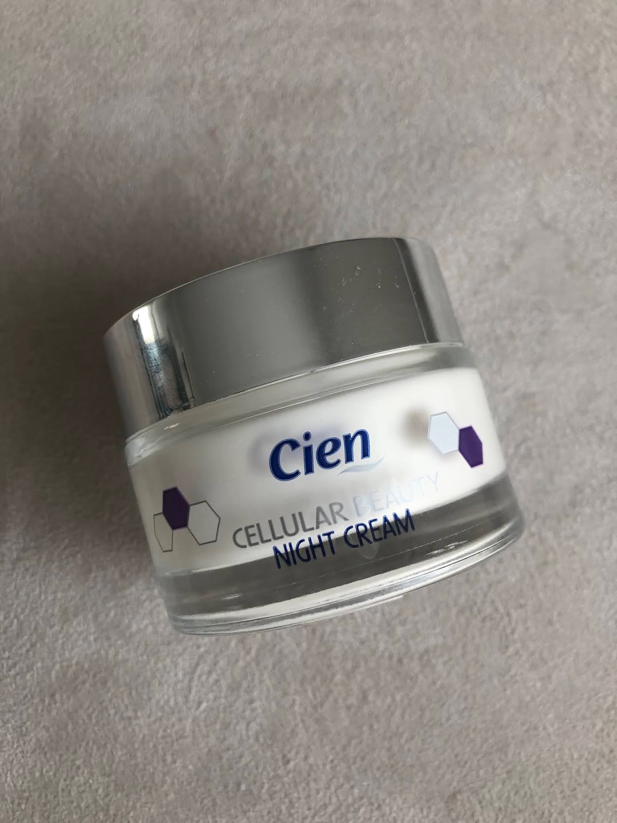 DEWI VROMEN: Review: (Lidl) Cien Cellular Beauty Skincare
