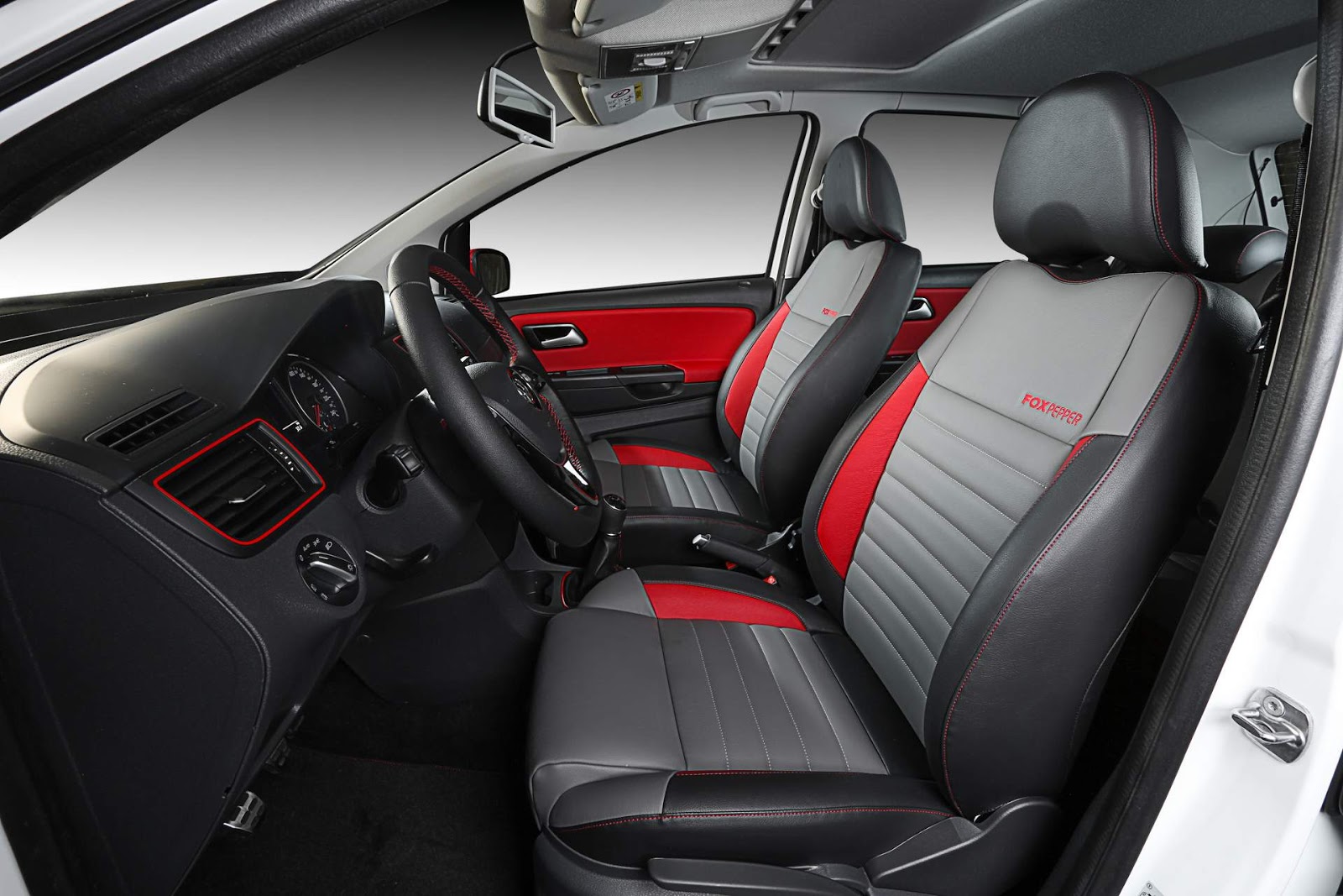 VW Fox Pepper 2018: preço, consumo e detalhes - vídeo