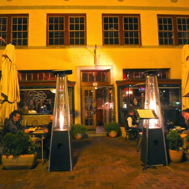 The Veracious Vegan: Acqua Al 2, DC