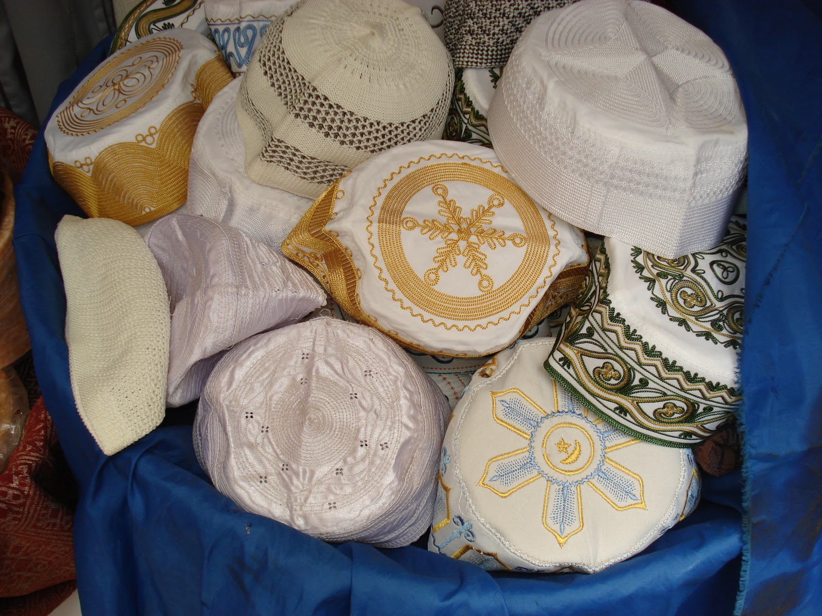 A Passage to Tangier: Shopping in Tangier (1)