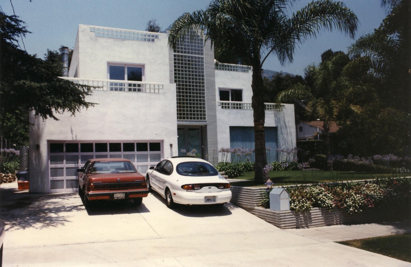 FRETZ Design & Build Contractors