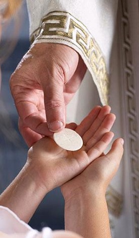 southern orders: WHEN DISTRIBUTING HOLY COMMUNION, WHICH CAUSES MORE ...