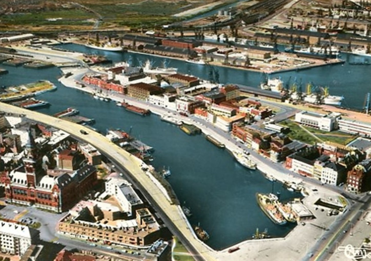 VUES AERIENNES de Dunkerque années 50/60