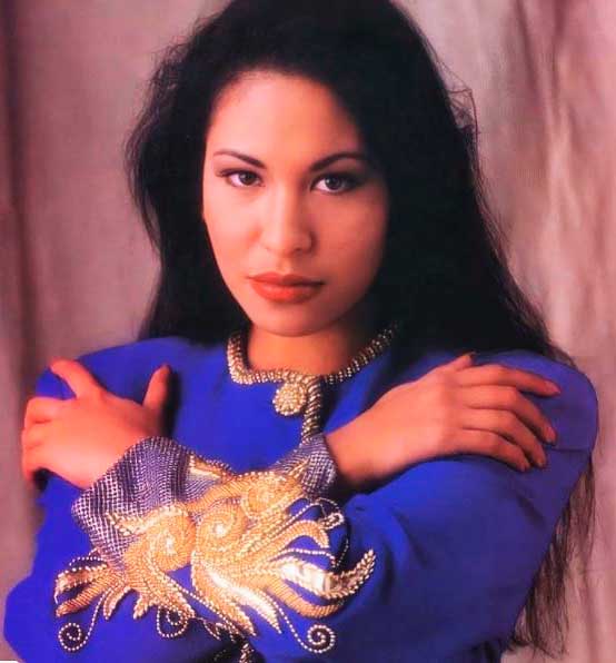 Anos 90: Selena Quintanilla biografia