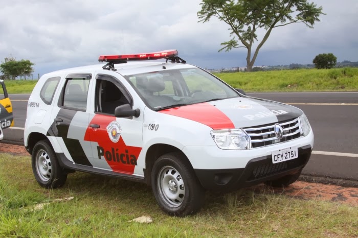Equipe gaúcha: renault duster PMESP