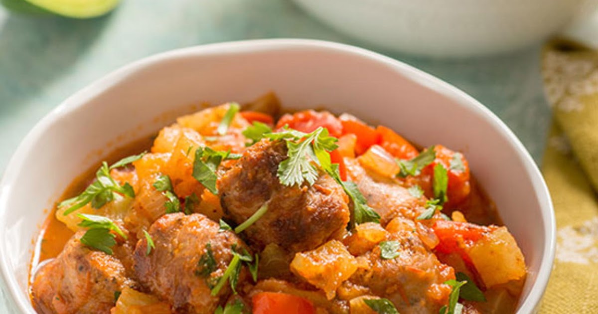 Tayota Guisada con Longaniza (Chayote with Pork Sausage)