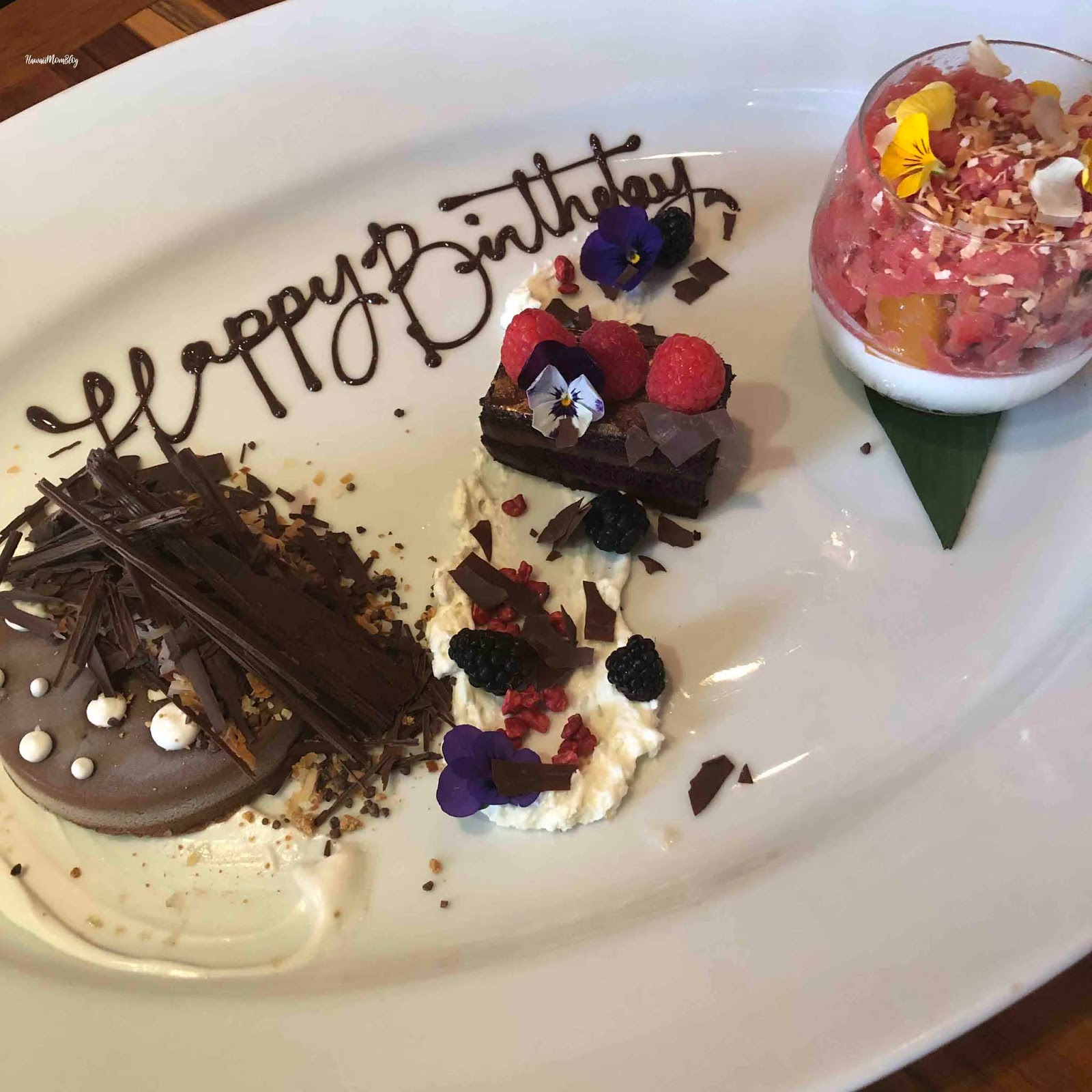 Hawaii Mom Blog: Mina's Fish House