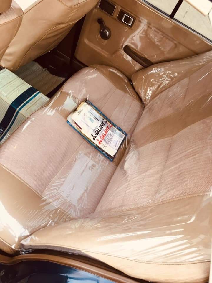 Jual Mitsubishi Lancer 82 Original Interior - LAPAK MOBIL DAN MOTOR BEKAS