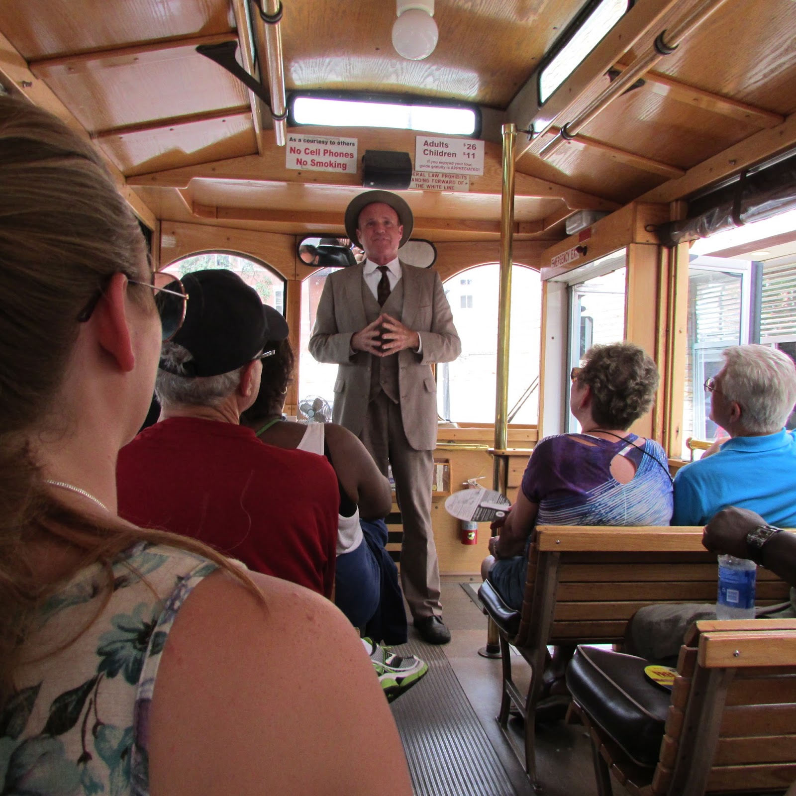 The Ultimate Life List: LIFE LIST: RIDE A TROLLEY