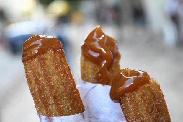 Sabores e Receitas Val: Churros recheados