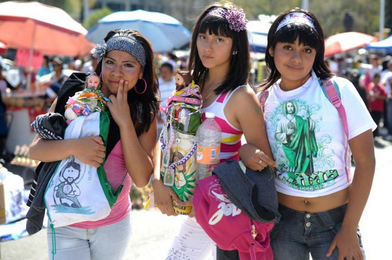 Demasiadas Noches: Chakas (México)