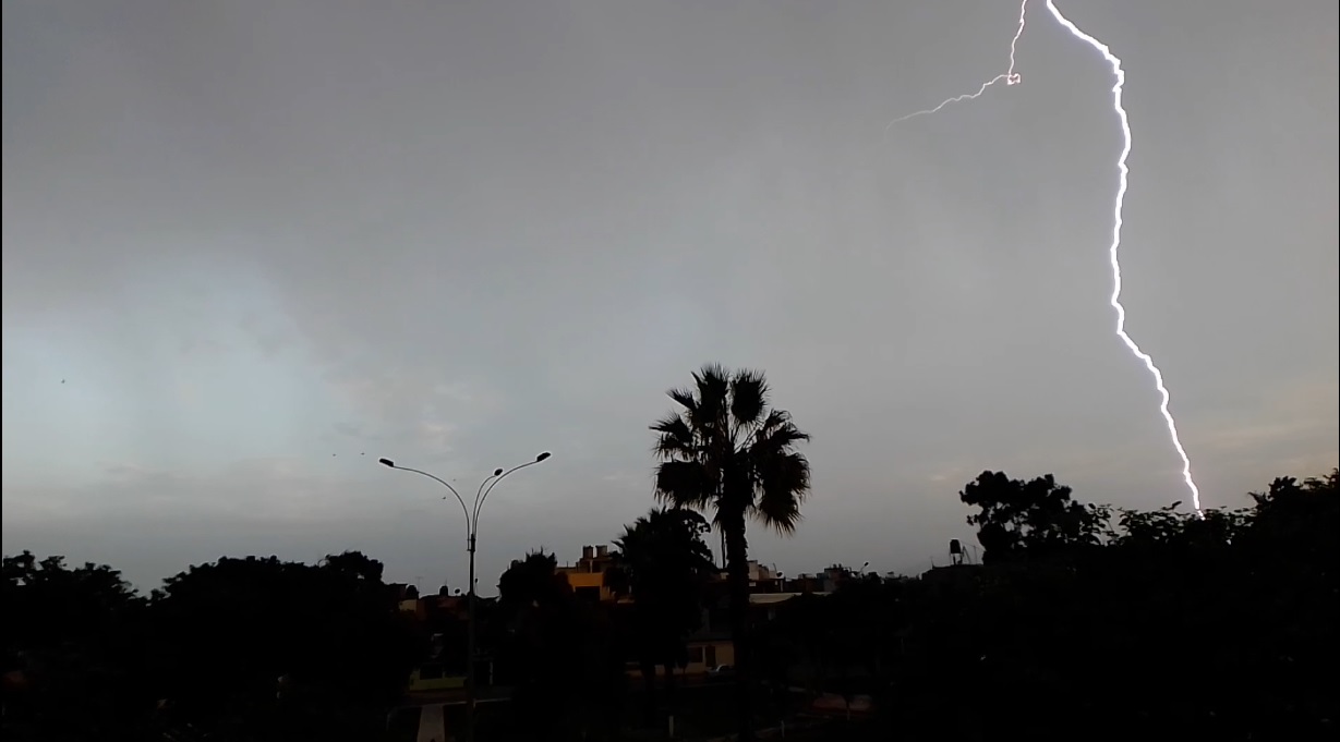el-infocomunicador: Rayos, truenos y relámpagos en Lima