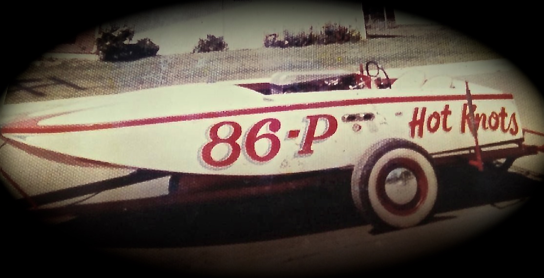 Crackerbox Racing Boats: Cracker Box boat