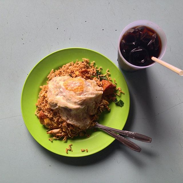 104 Creative Ways To Cook Maggi Mee/Instant Noodle!