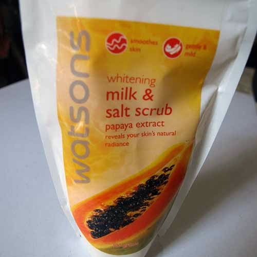 BOOKSHELVES & VANITIES: REVIEW: WATSONS Whitening Milk & Salt Scrub ...