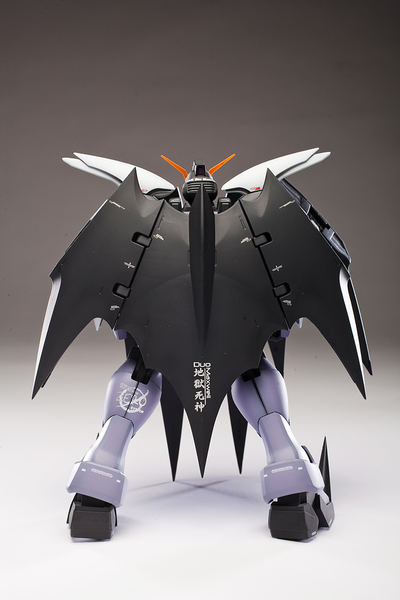 Sneeps Robot Garage: Master Matt Mrozek aka............MVM3897