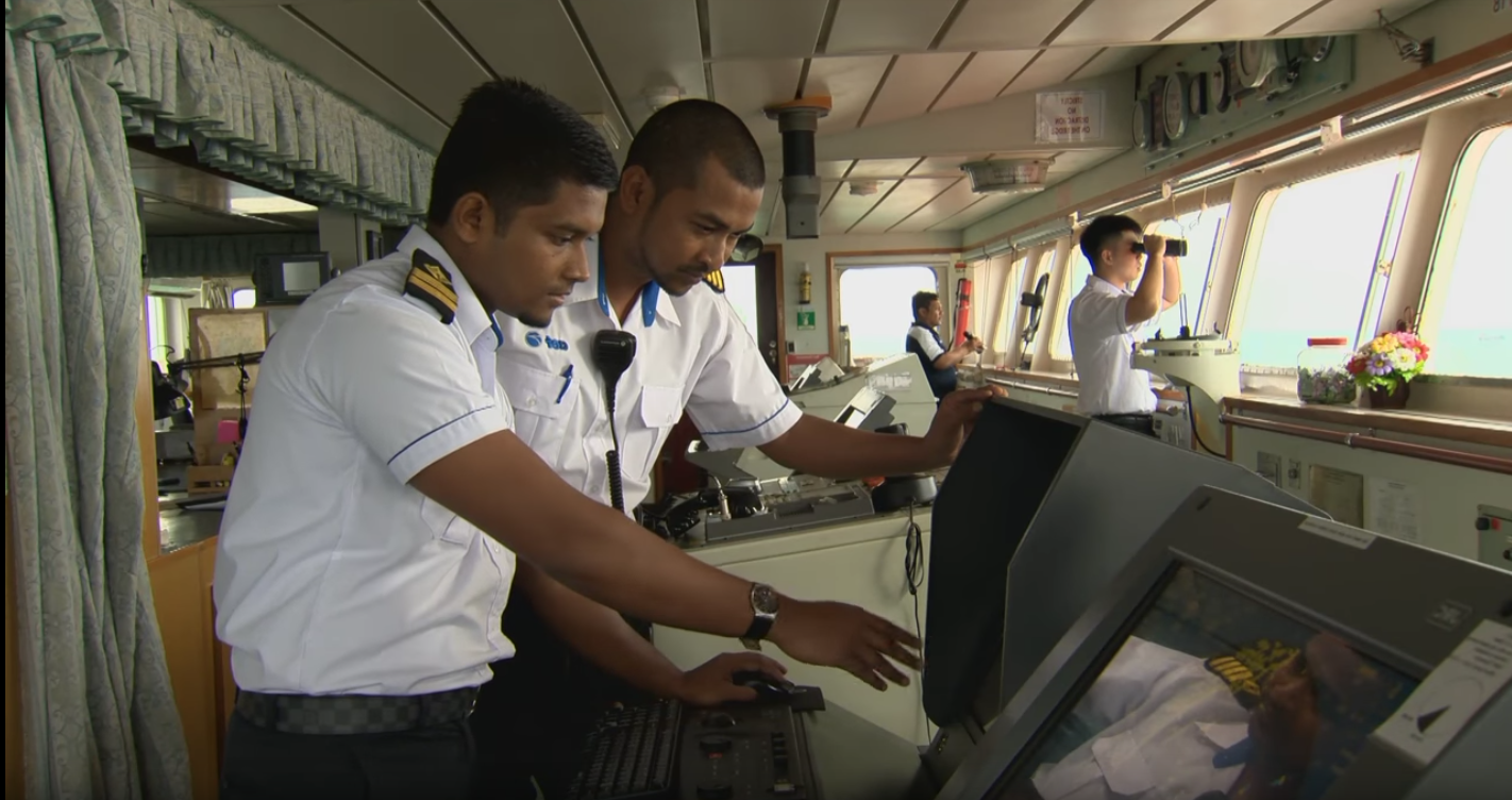 Navigation Responsibilities Of The Officer Of The Watch (O.O.W.)