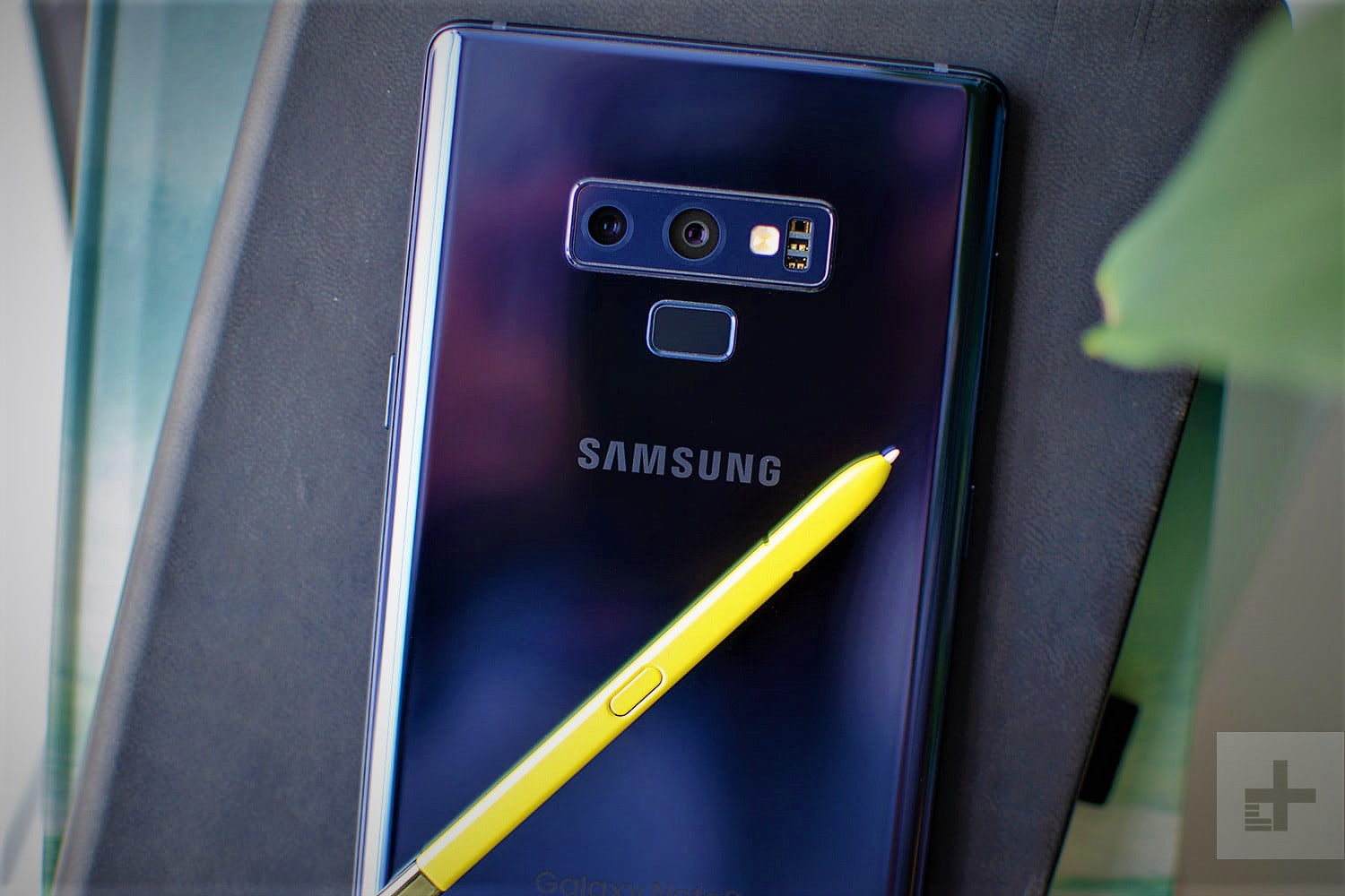 Top 10 Best Camera Mobile - Simplified Things