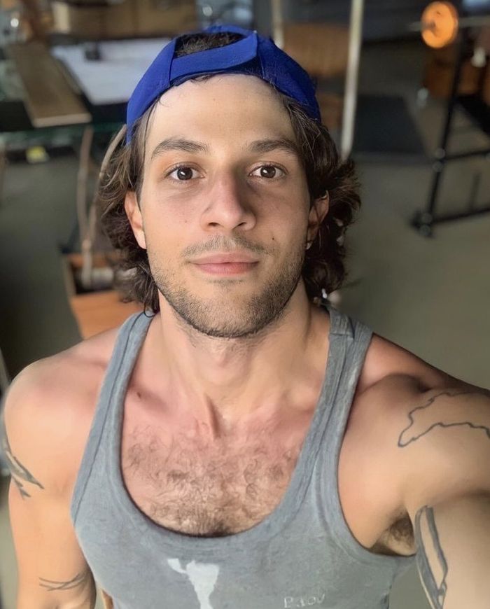 Favorite Hunks & Other Things: Favorite Import of the Day: Chay Suede