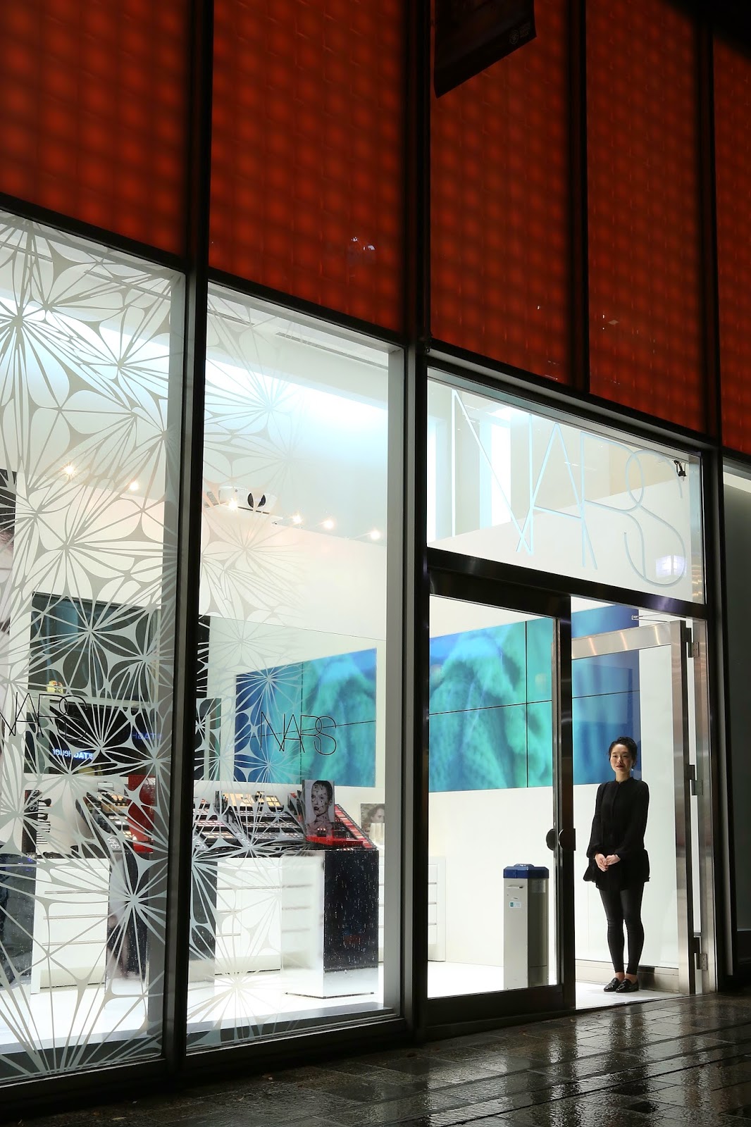 NARS Celebrates 20th Anniversary and Holiday Collection 2014 in Japan ...