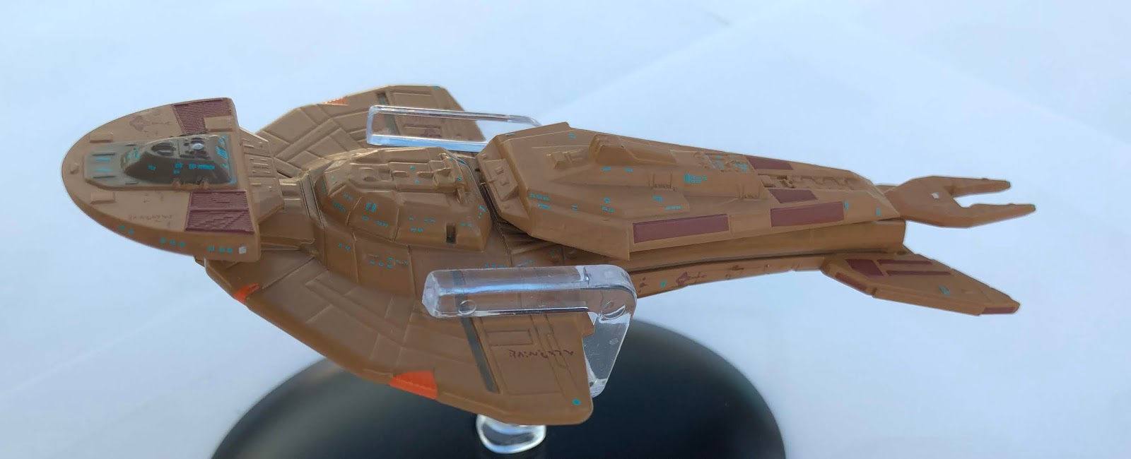 Some Kind of Star Trek: Cowboyed Cardassians: The Official Starships ...