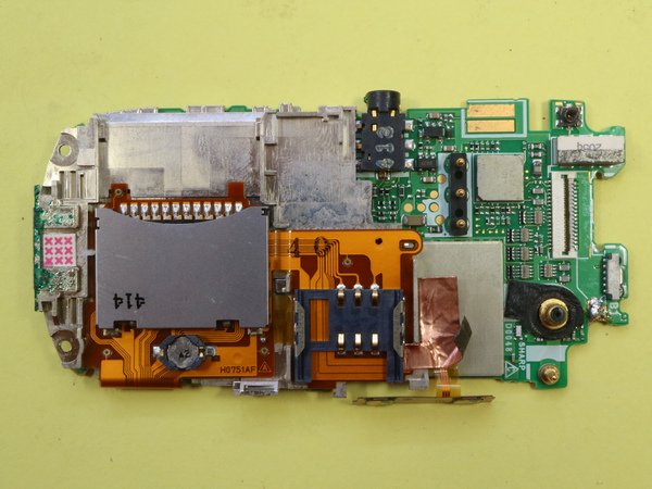BugWorkShop - 甲蟲工作室: Sharp（夏普）GX32 手機（Mobile Phone） - 拆解（三）：