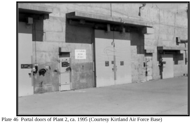 Camping Canadian: The Manzano Base