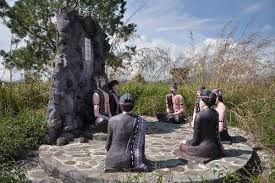 Hipnoplanters: Mengenal Marga Manurung