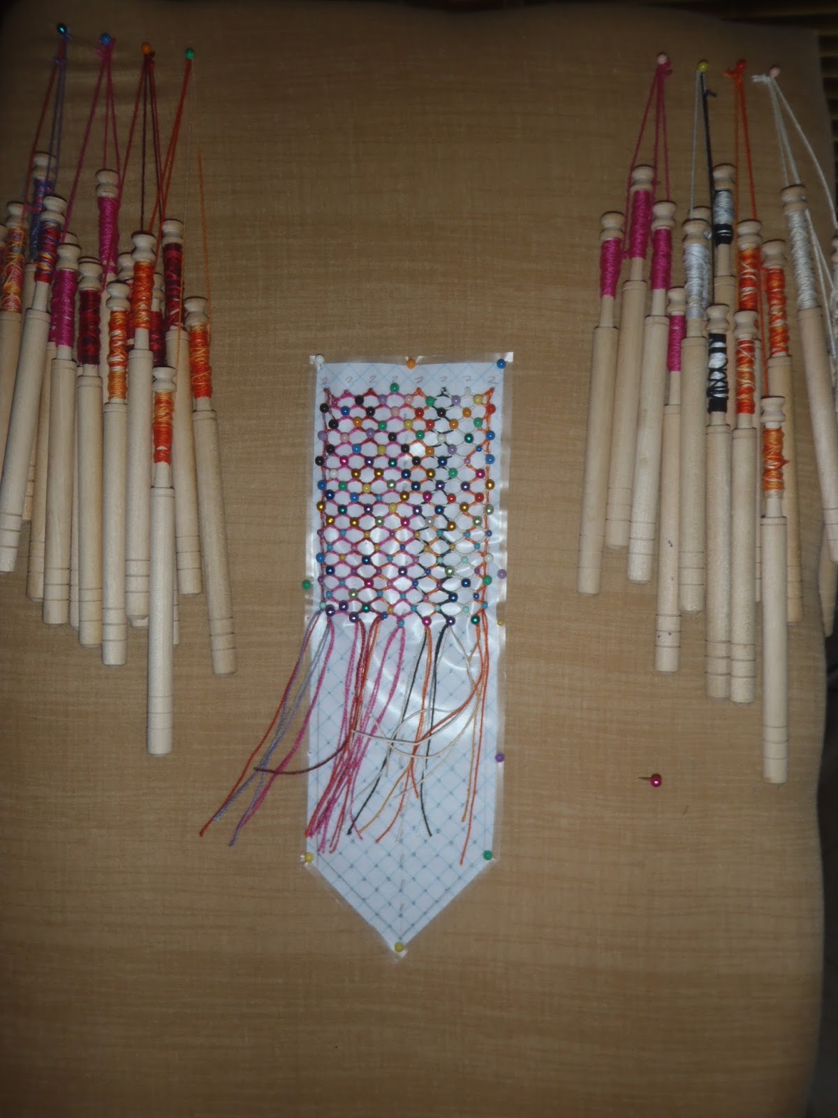 Artista Plastica: Laura J. Roldan LRC.: El arte del mundillo con Laura ...