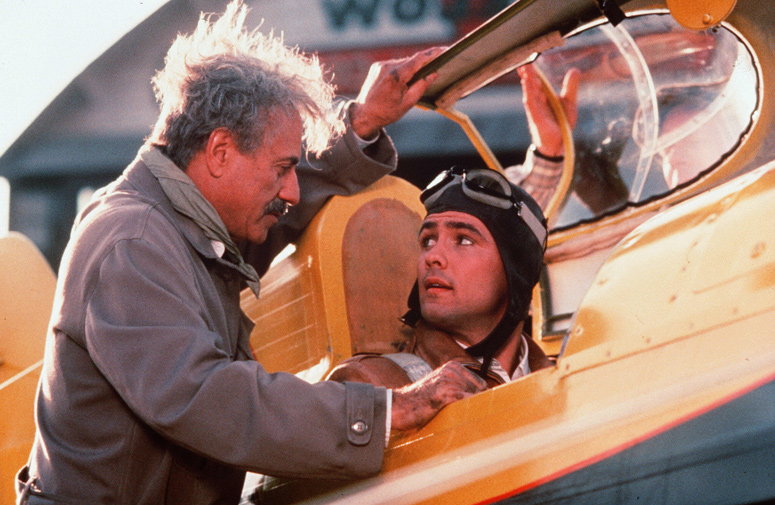 Laura's Miscellaneous Musings: Tonight's Movie: The Rocketeer (1991)