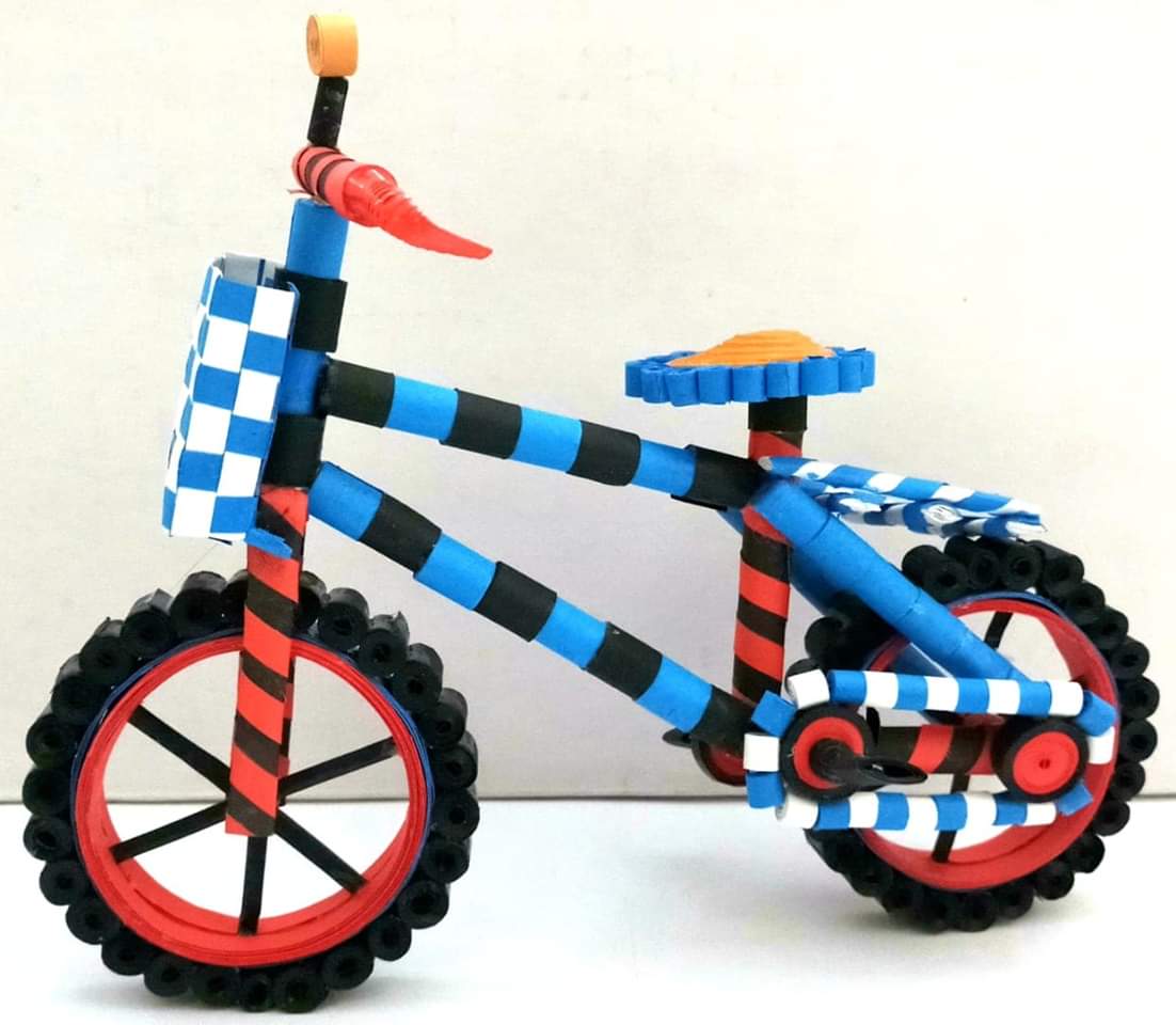 Lakshmi Quilling World: Quilled cycle