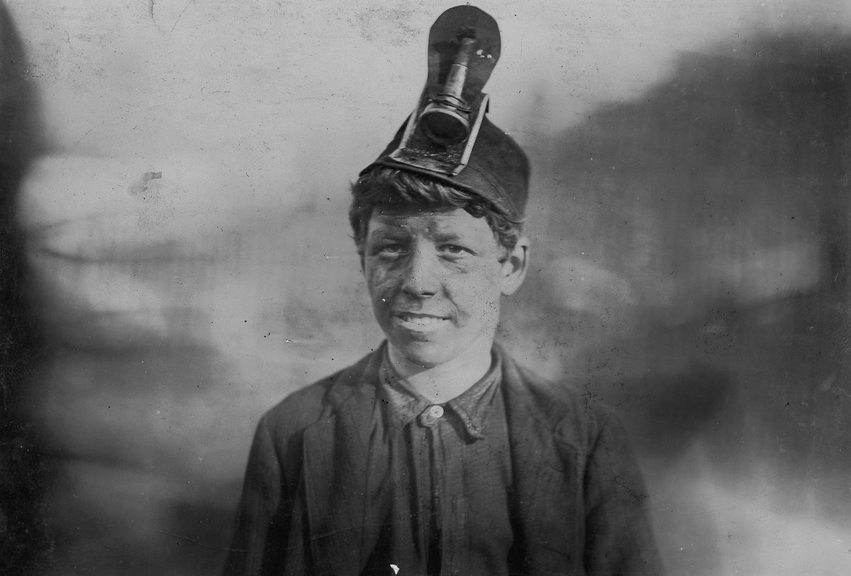 Child Labor in America – 25 Amazing Vintage Photographs That Show Boys ...
