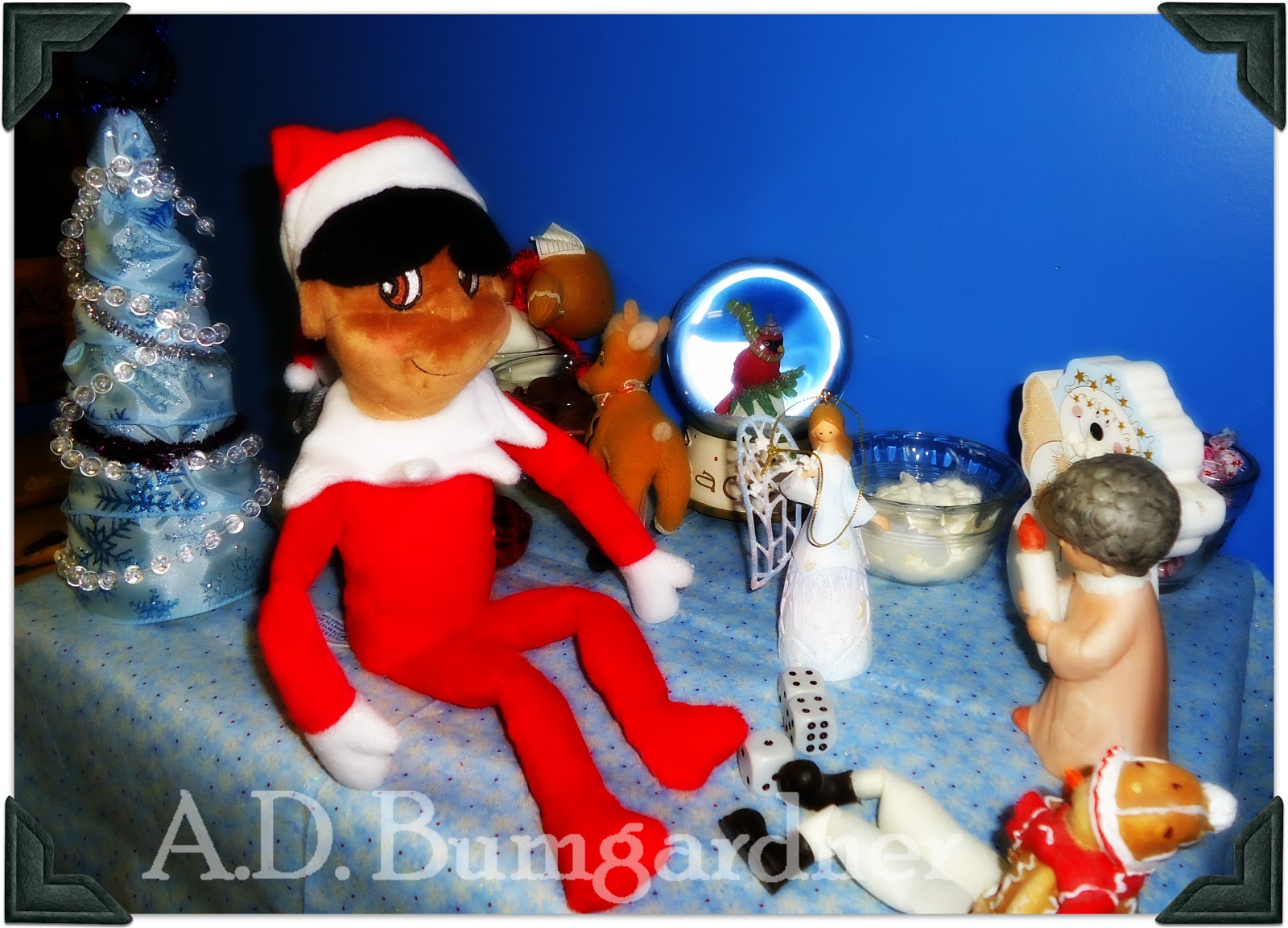 My life, in photos (mostly.): Elf-on-the-Shelf: Max Arrived...