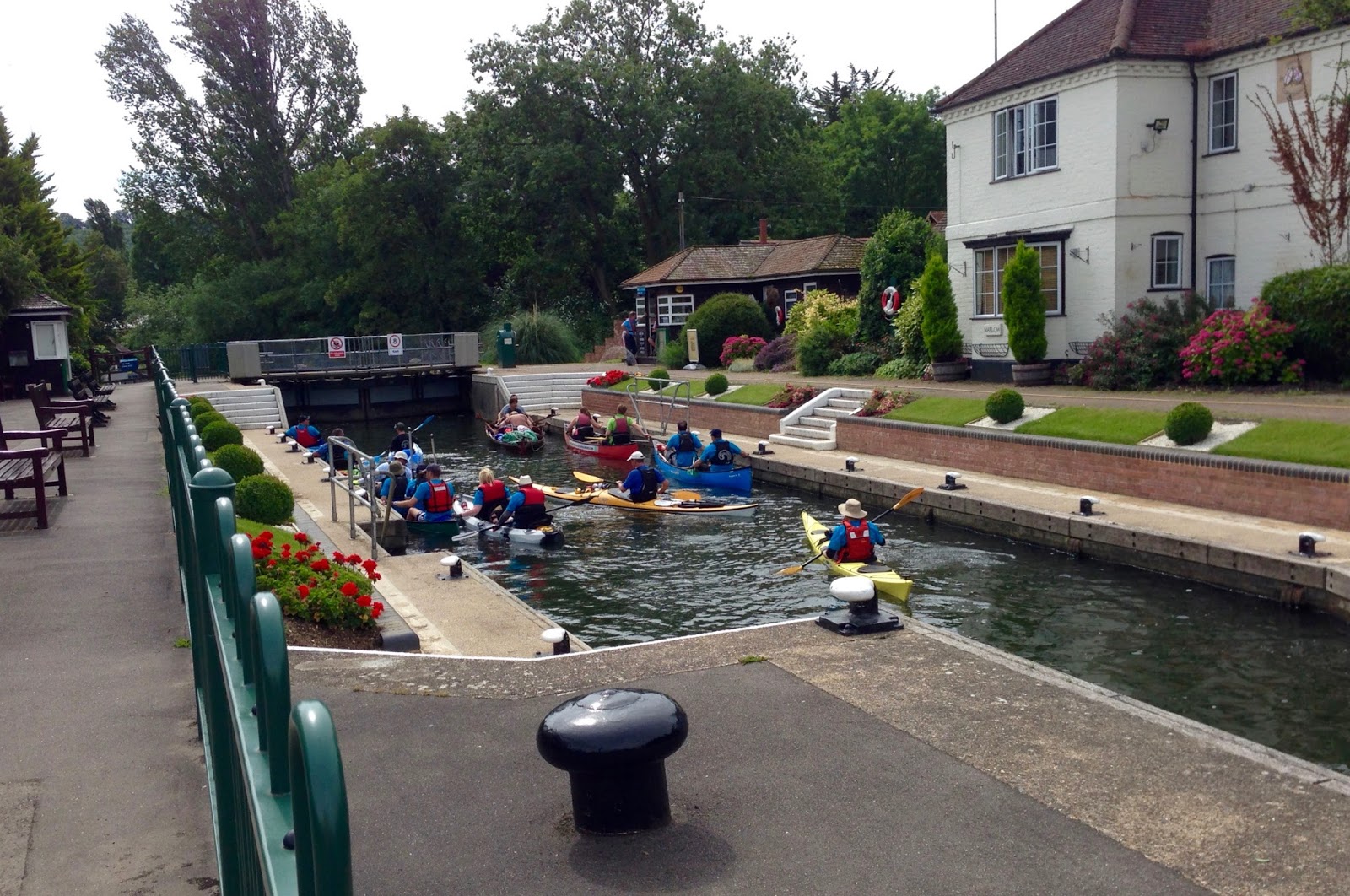 Wide Beam - Still Rockin': River traffic at Marlow Lock