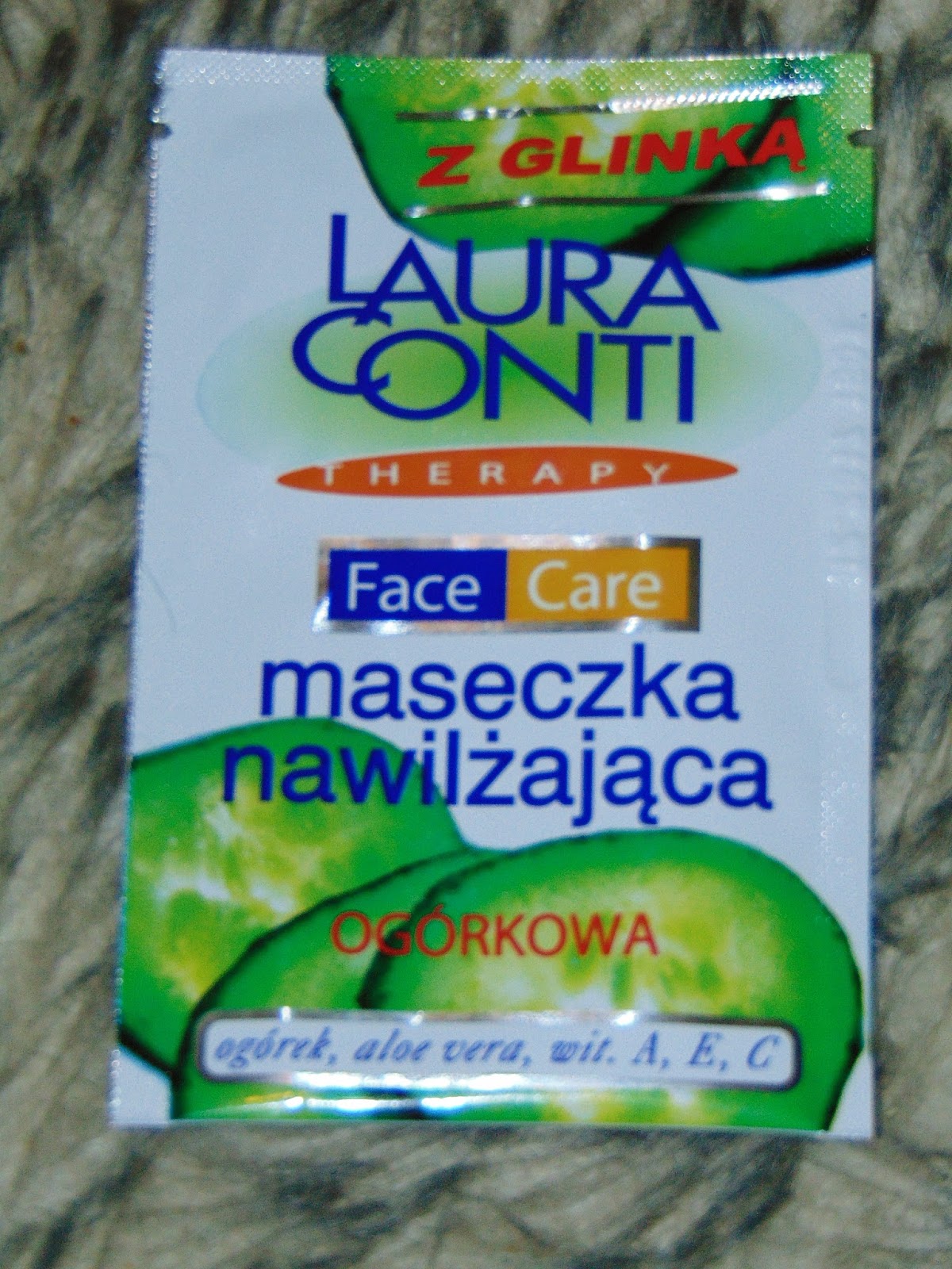 Recenzja: Laura Conti - kaolinowa maseczka nawilżająca- Coloris