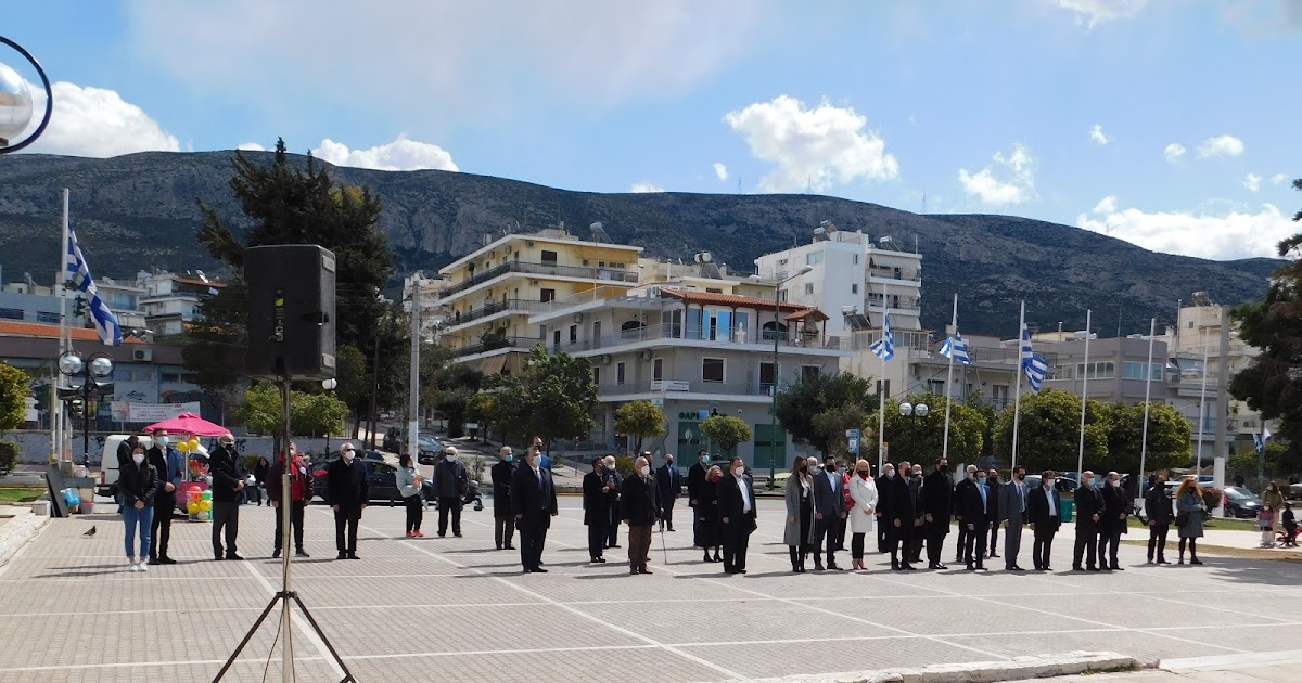 Ηλιούπολη: Τα Πολιτικά Κόμματα που Κατέθεσαν Στεφάνι στην πλατεία Ηρώων ...