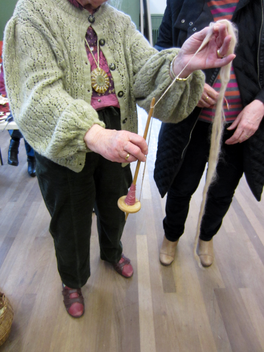 Durham Weaver: Durham Guild Open Day for spinning