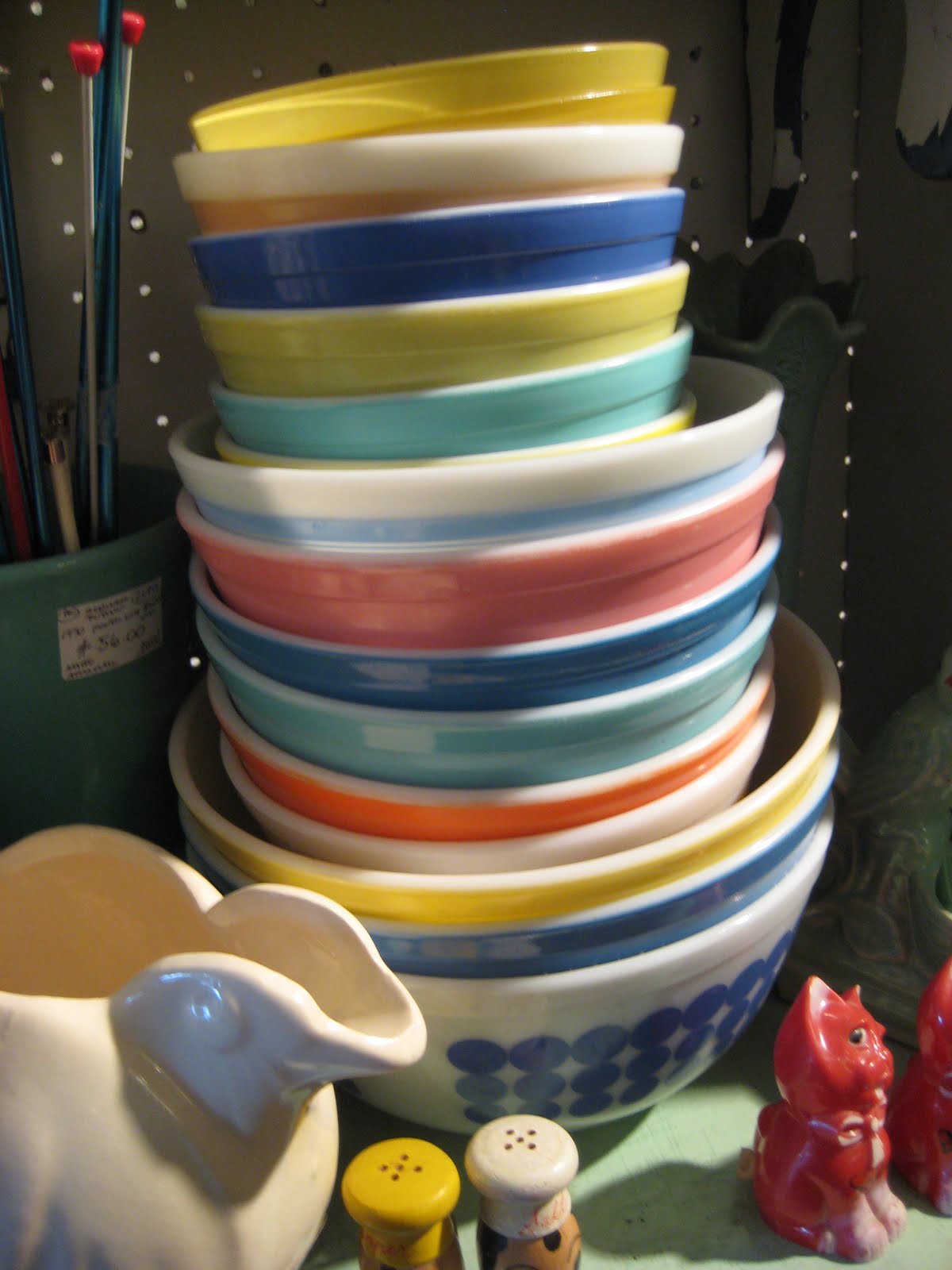 C. Dianne Zweig - Kitsch 'n Stuff: Visiting A Retro Kitchenware Haven ...