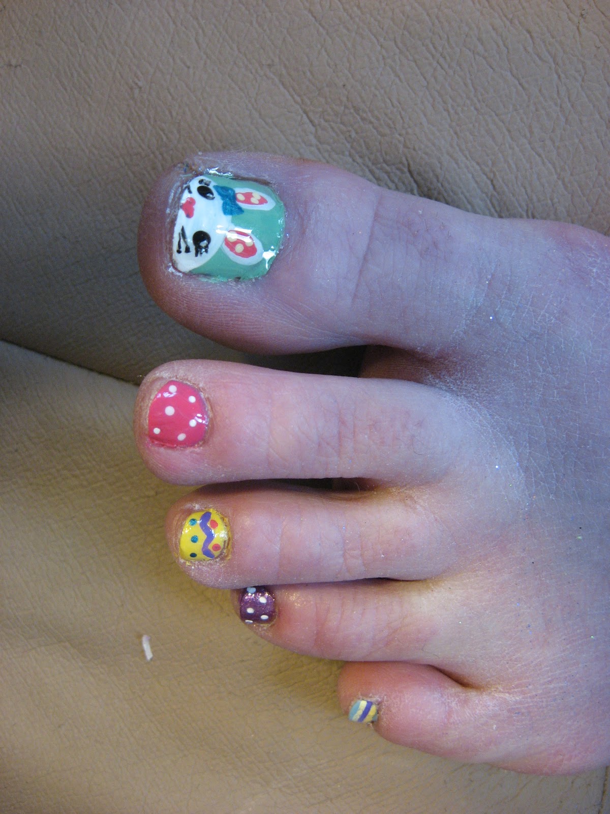 I Thought Sew: Toe Painting