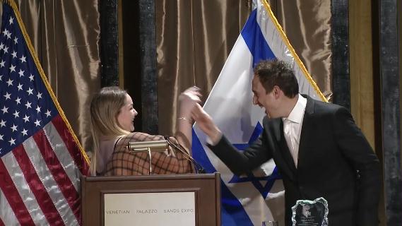 Jewish Humor Central: Stand-up Comedian Elon Gold Has Fun With Hebrew ...