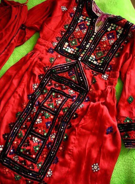 Sindhi culture dresses