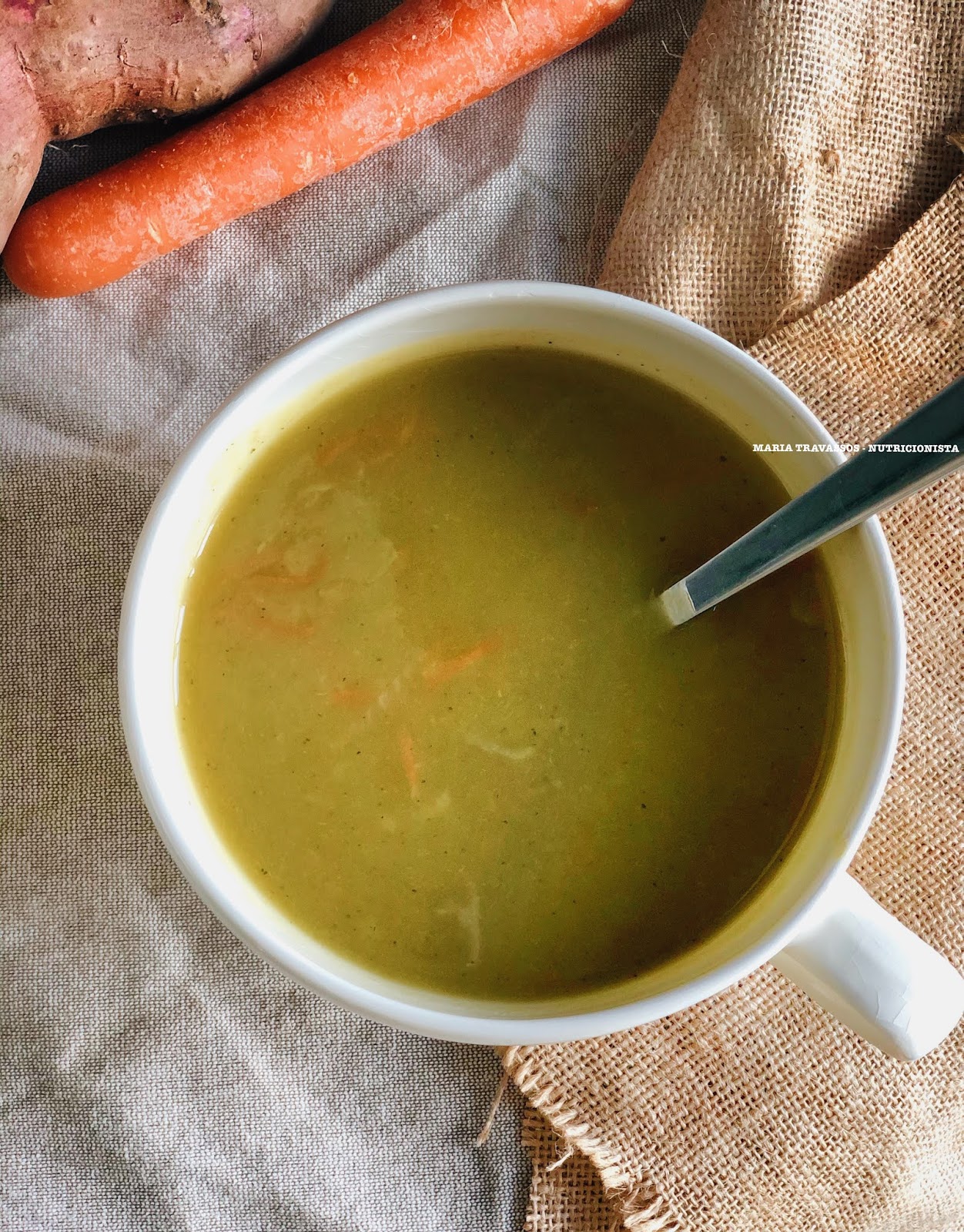 Sopa: o que precisa de saber | Maria Travassos - Nutricionista